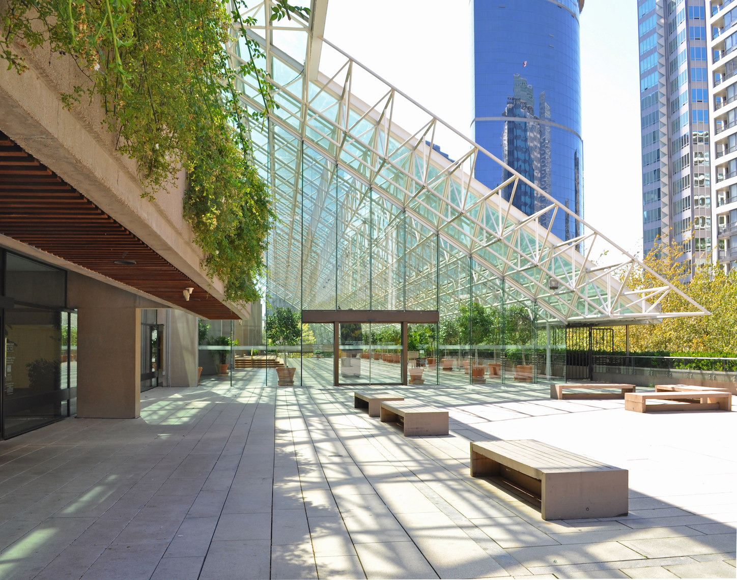 Arthur Erickson | law-courts-complex | 3