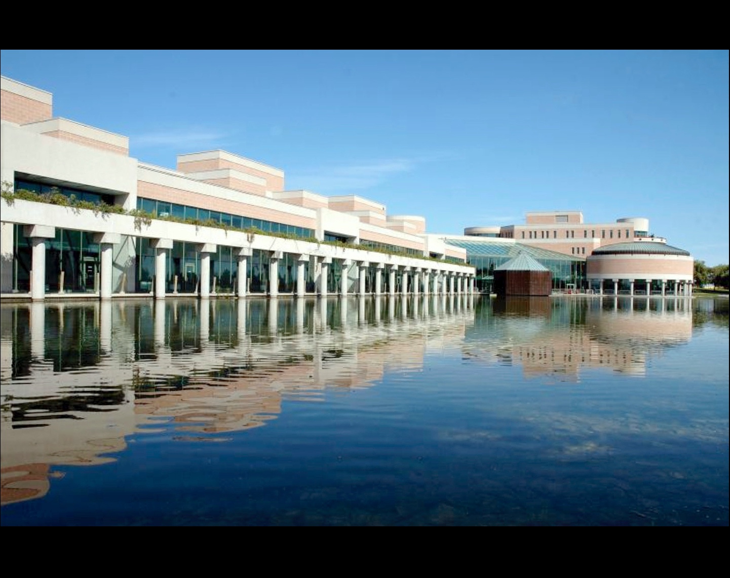 Arthur Erickson | markham-civic-center | 1